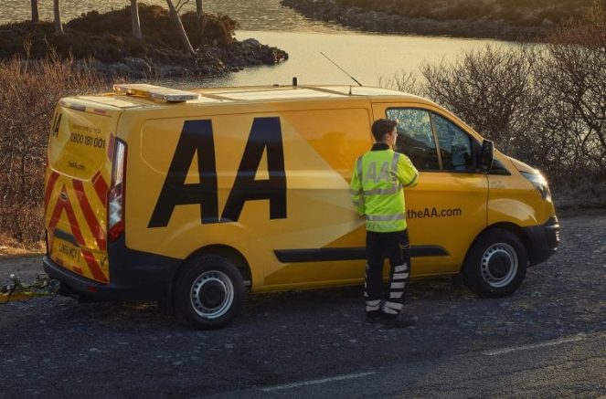 AA Ireland put Chatbots in Driving Seat - contact-centres.com